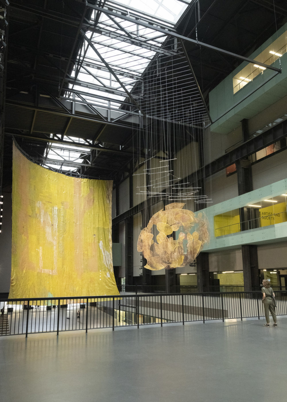 El Anatsui at Tate Modern — Axel Vervoordt