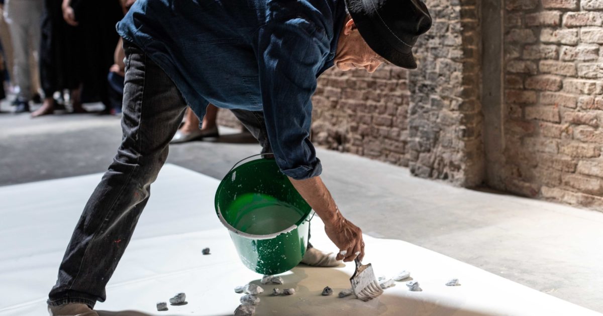 Freezing Moments in Time — Axel Vervoordt